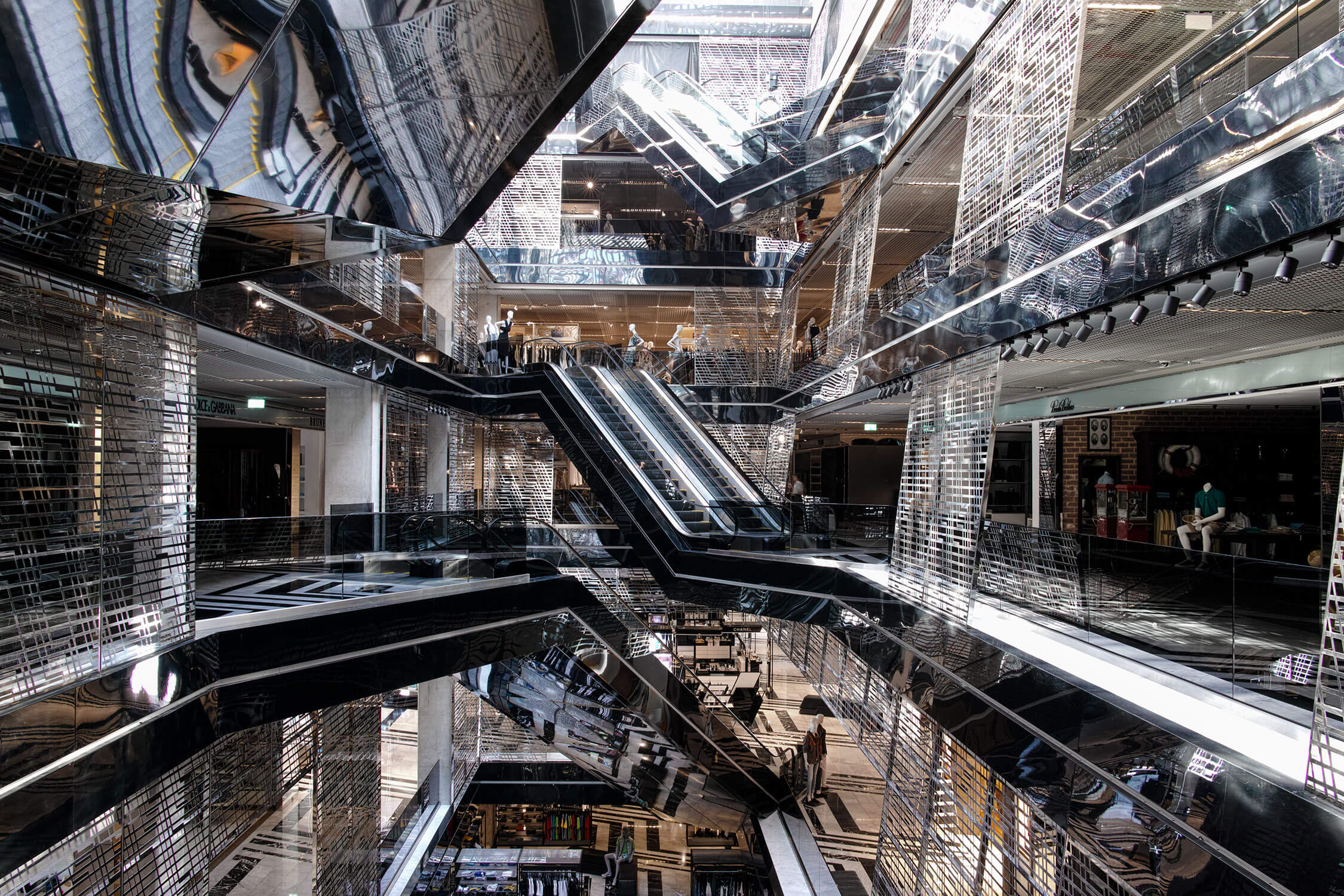 Aïshti Mall by the Sea | Mitsulift