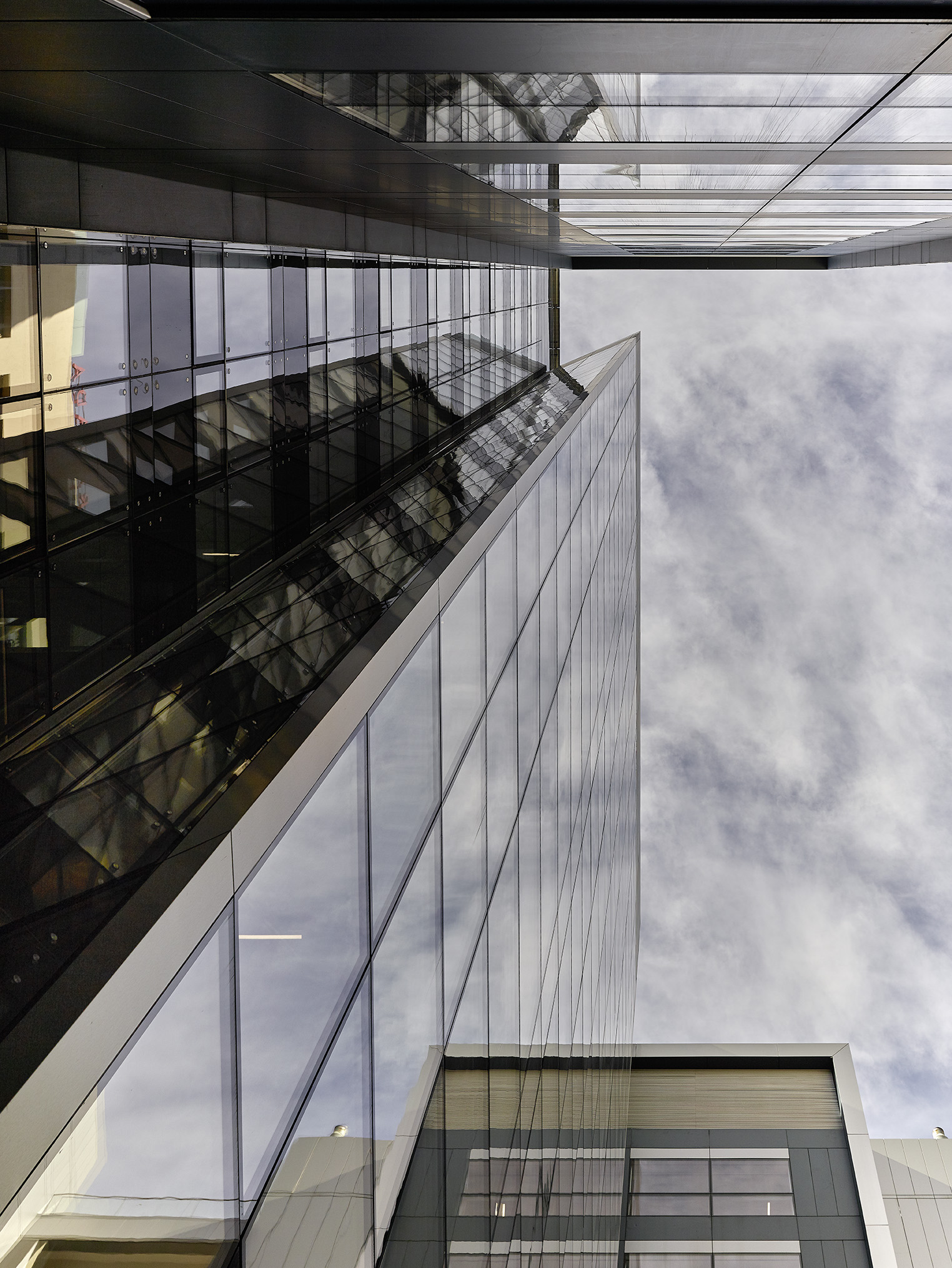 M1 Building | Mitsulift